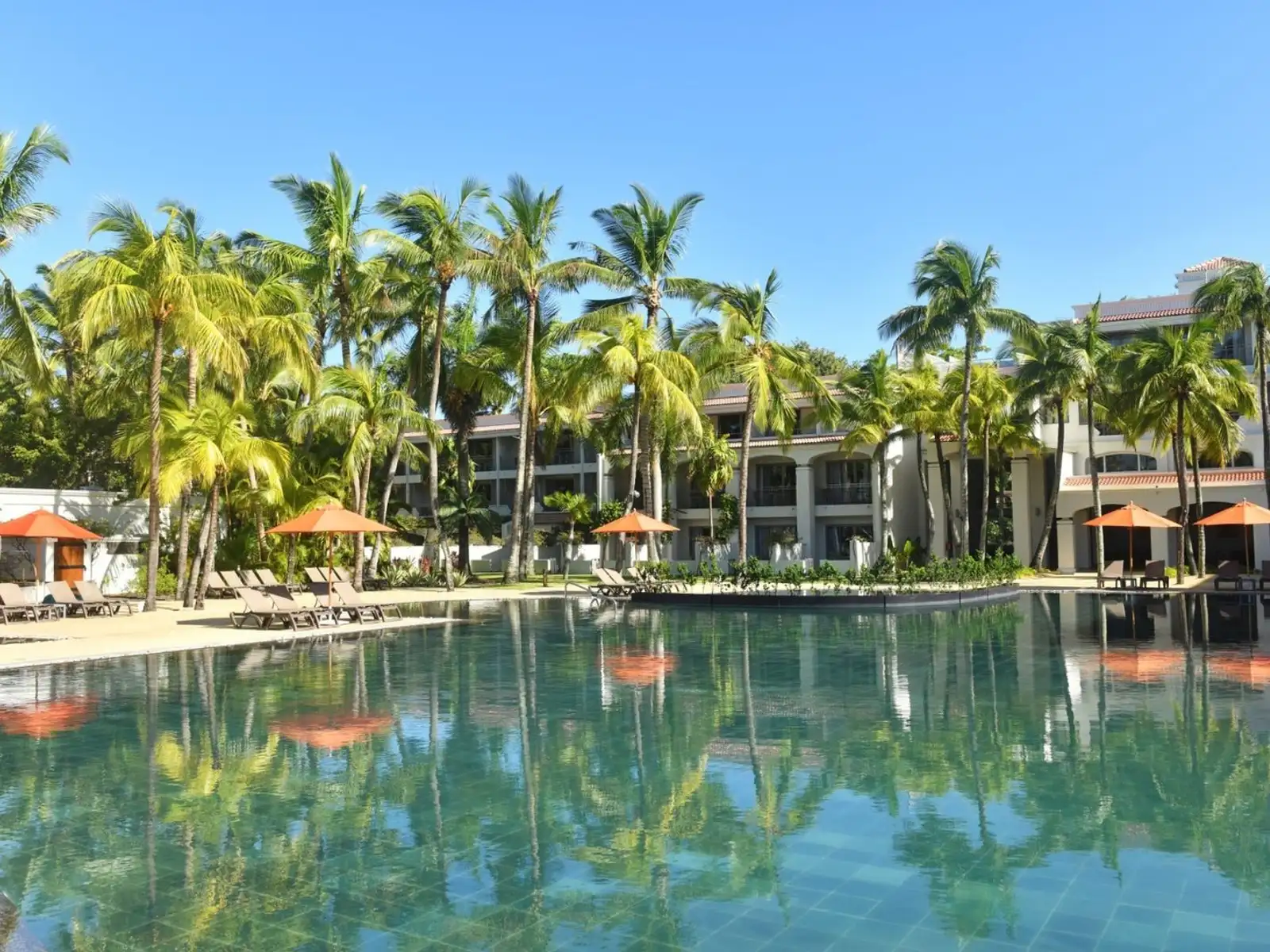 Beachbound - Mauritius - Mauricia Beachcomber Resort & Spa