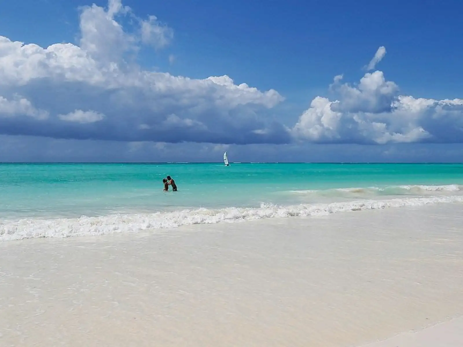 Beachbound - Zanzibar - Diamonds Mapenzi Beach Resort
